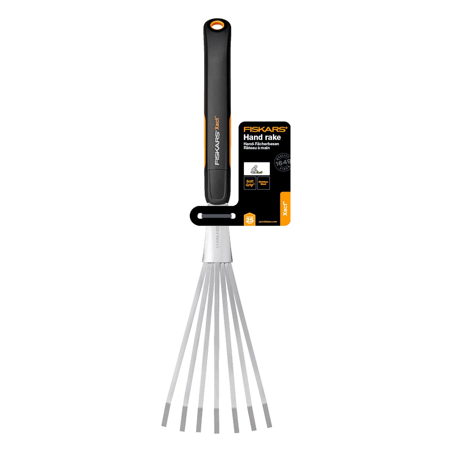 Fiskars Xact hand rake | Finnish Design Shop