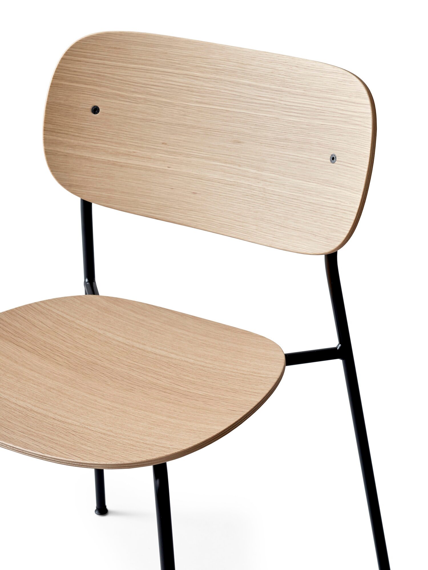 Audo Copenhagen Co tuoli, tammi | Finnish Design Shop