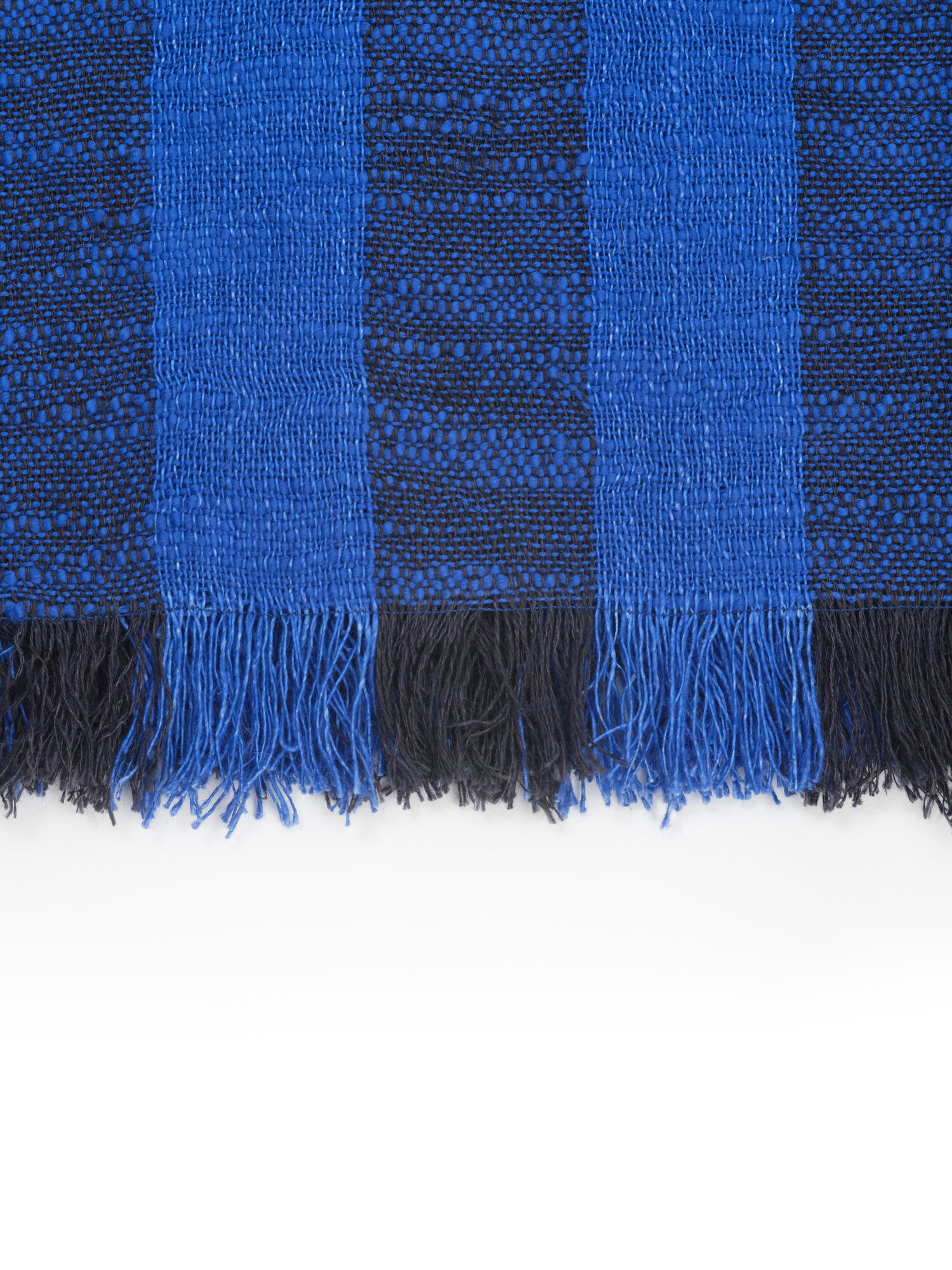 Tom Dixon Band plaid, 160 x 200 cm, bleu - noir | Finnish Design Shop