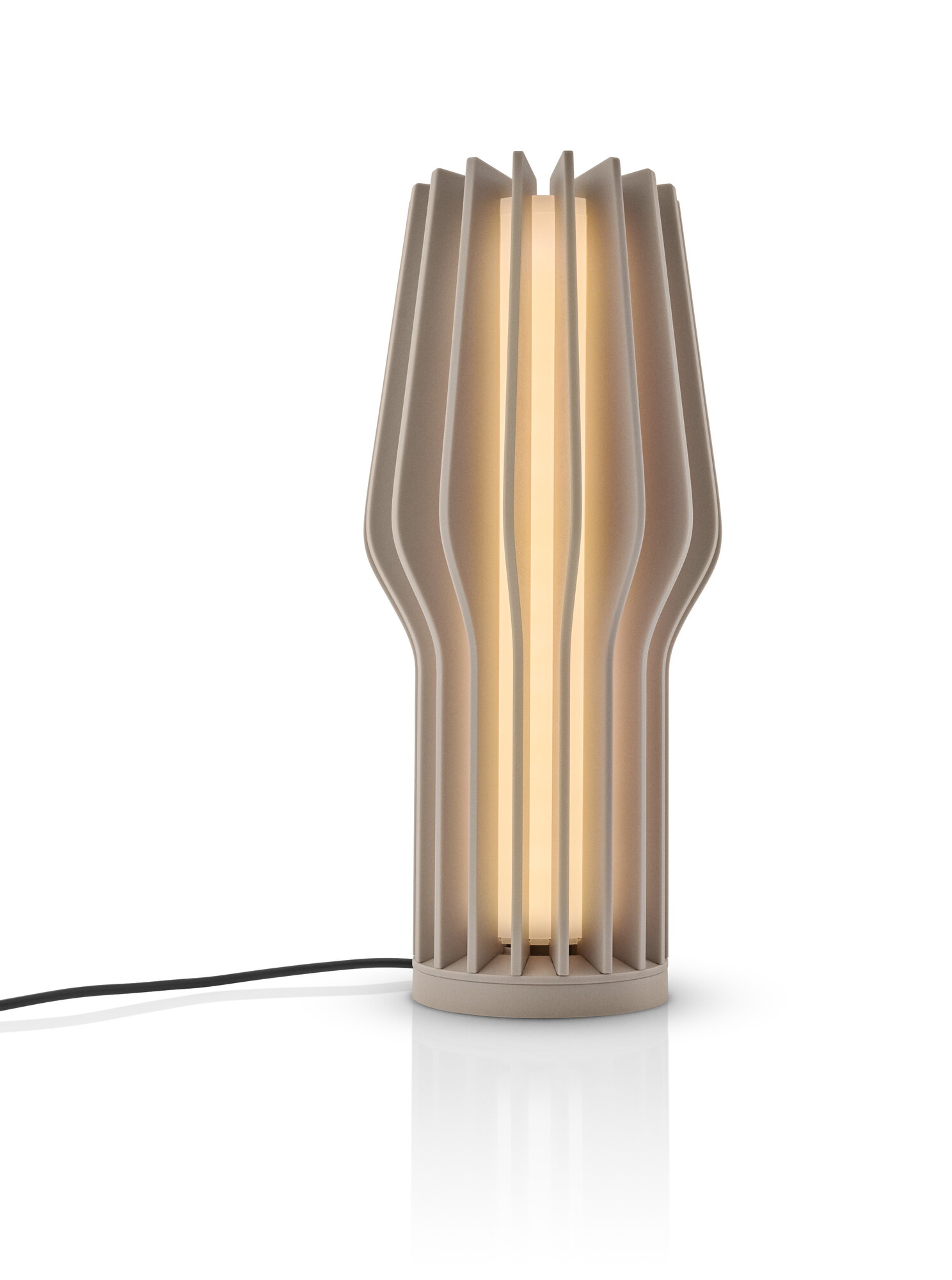 Eva Solo Radiant portable table lamp, pearl beige | Finnish Design Shop NL
