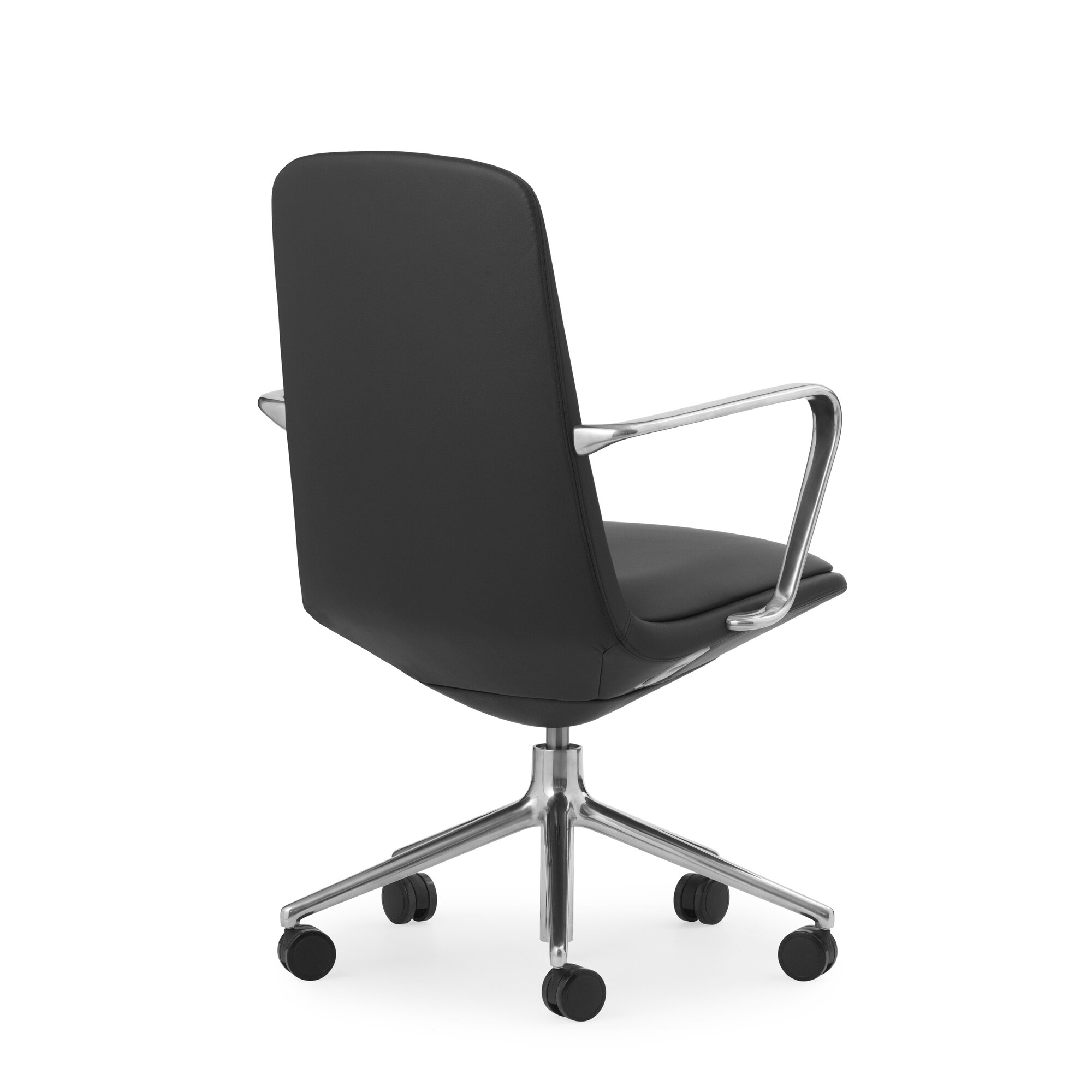 Normann Copenhagen Off chair with 5 wheels, armrests, alu. - black ...