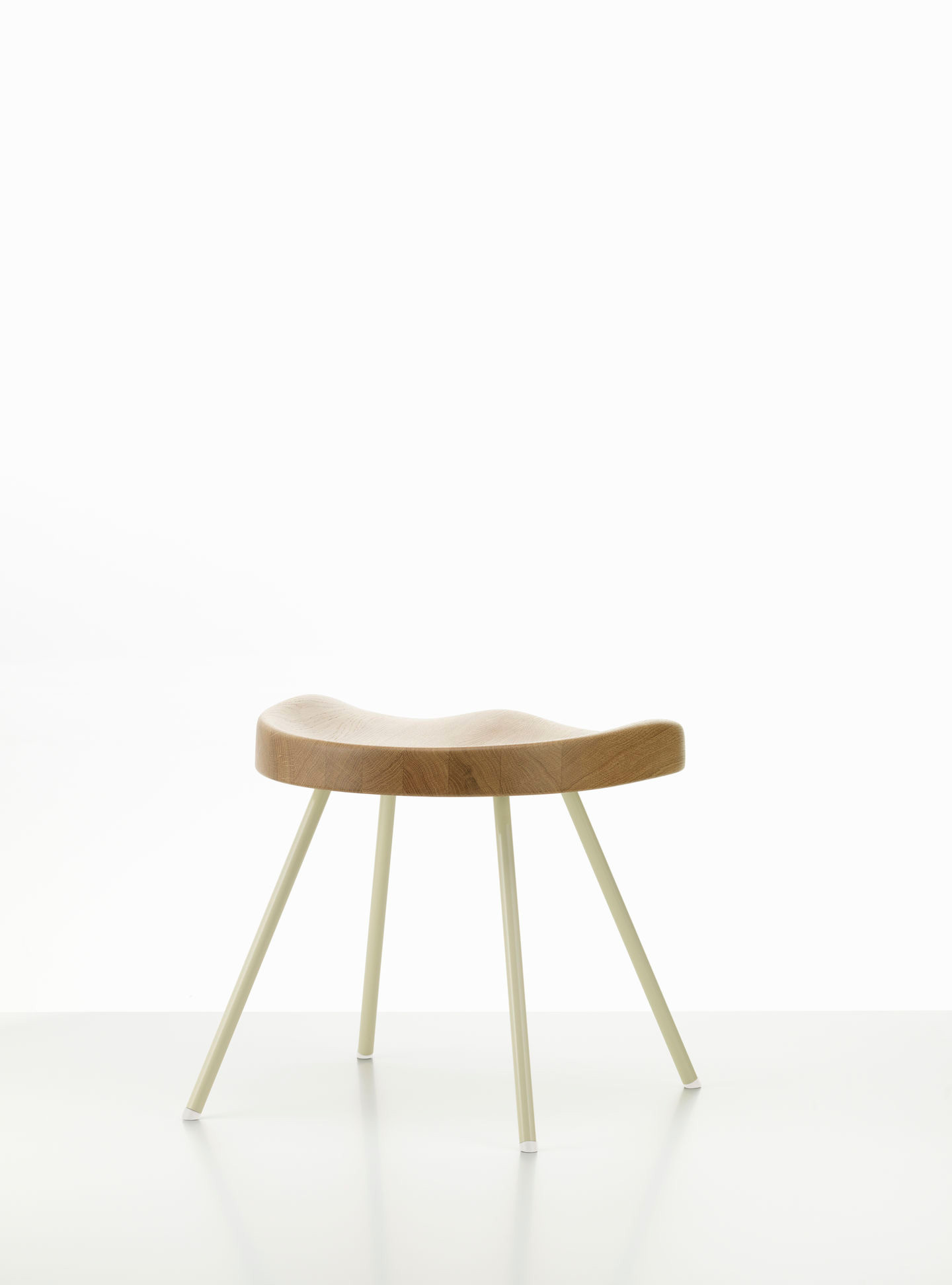 Vitra Tabouret 307 stool, natural oak | Finnish Design Shop