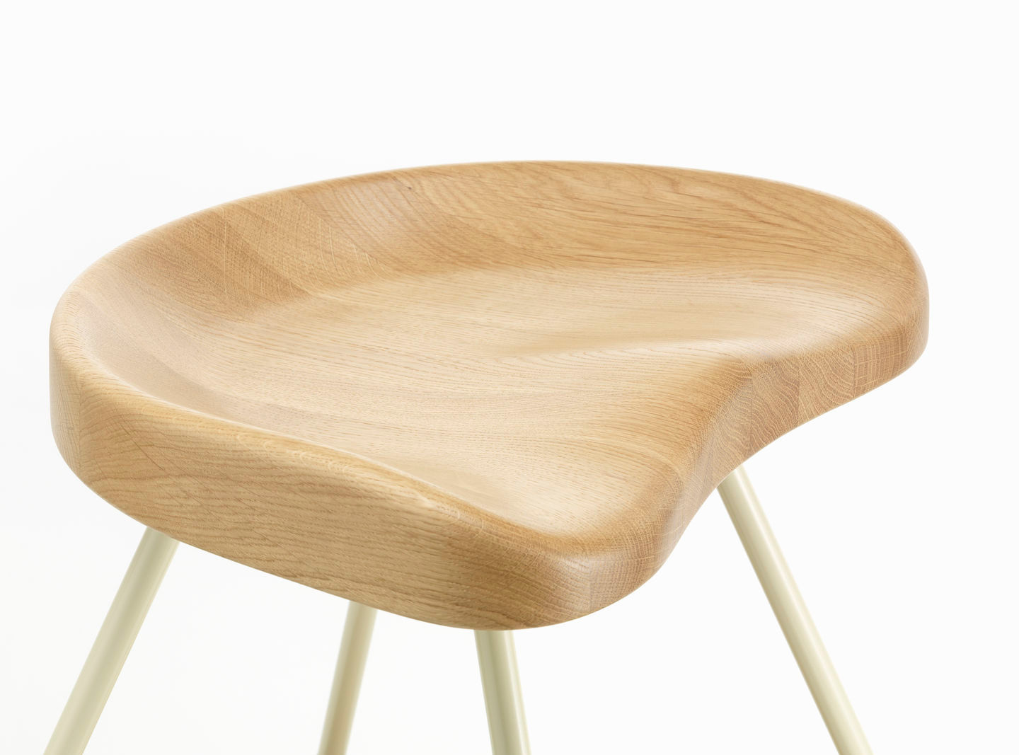Vitra Tabouret 307 stool, natural oak | Finnish Design Shop