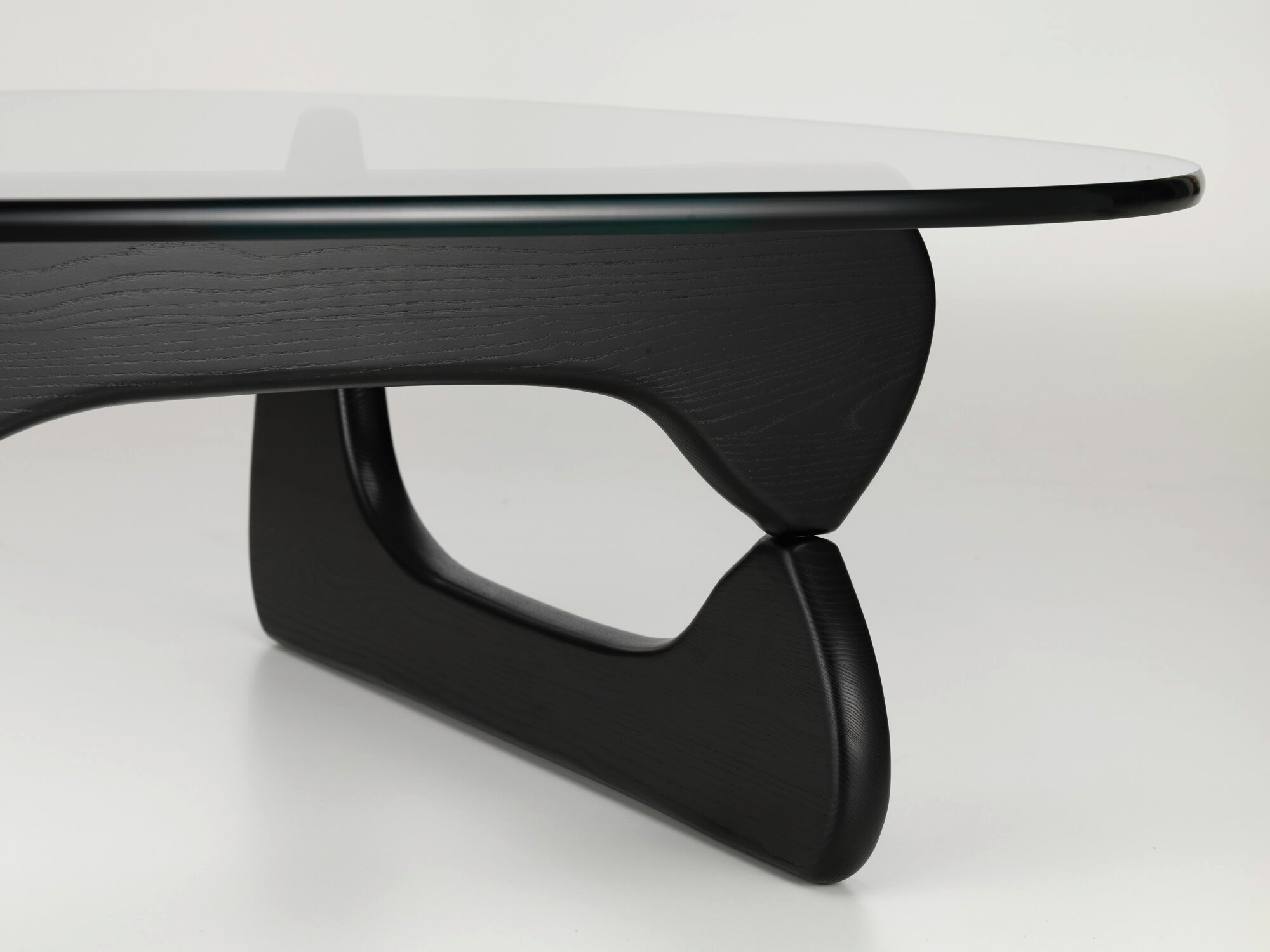 Vitra Noguchi coffee table, black ash | Finnish Design Shop