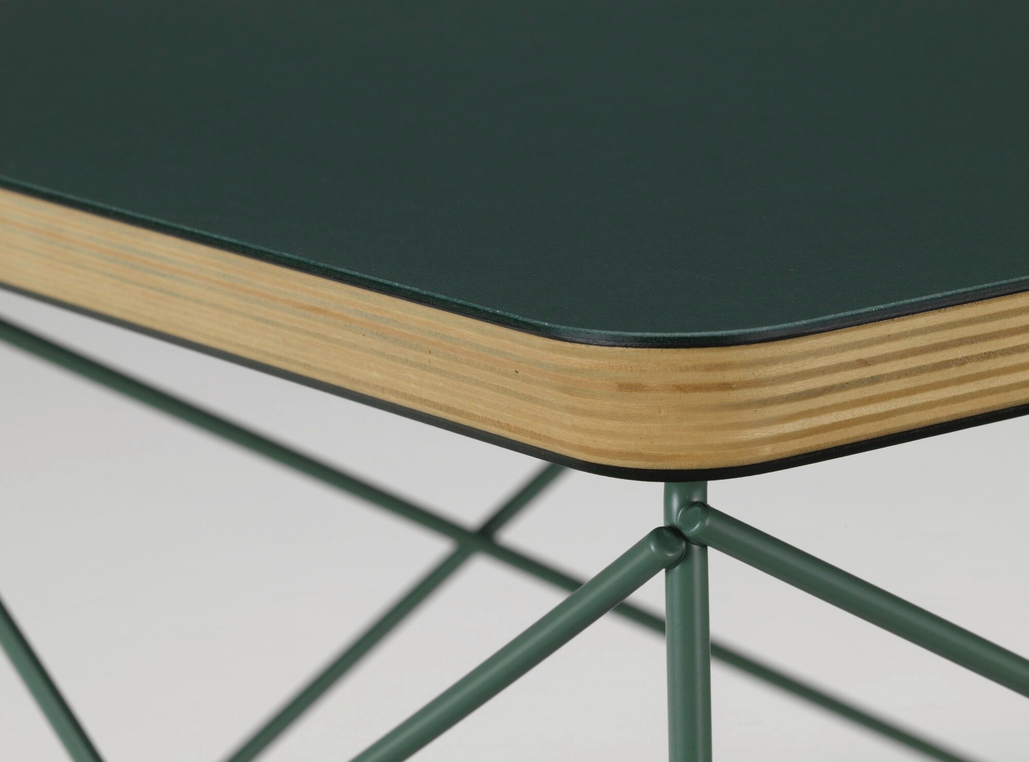 Vitra Eames LTR Occasional table, jade linoleum - Eames sea foam green ...