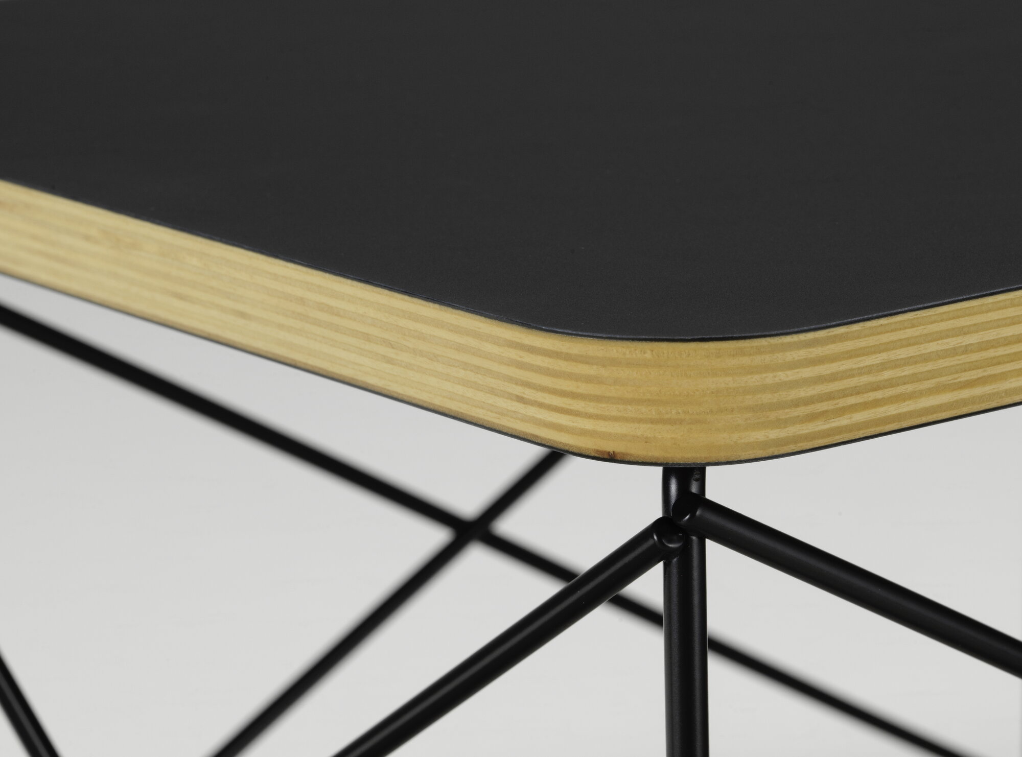 Vitra Eames LTR Occasional table, black laminate - basic dark | Finnish ...