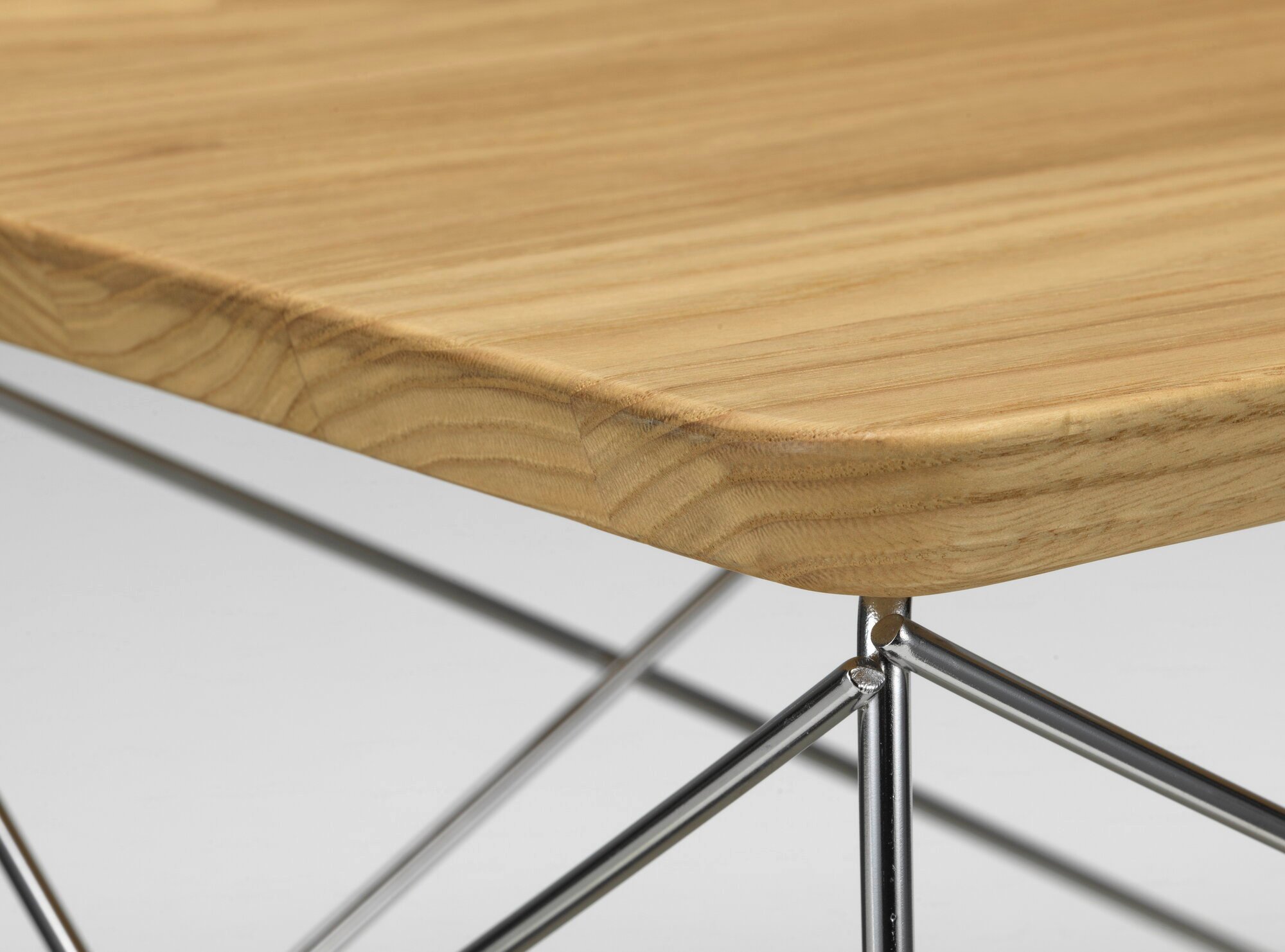 Vitra Eames LTR Occasional table, chestnut - stainless steel | Finnish Design Shop