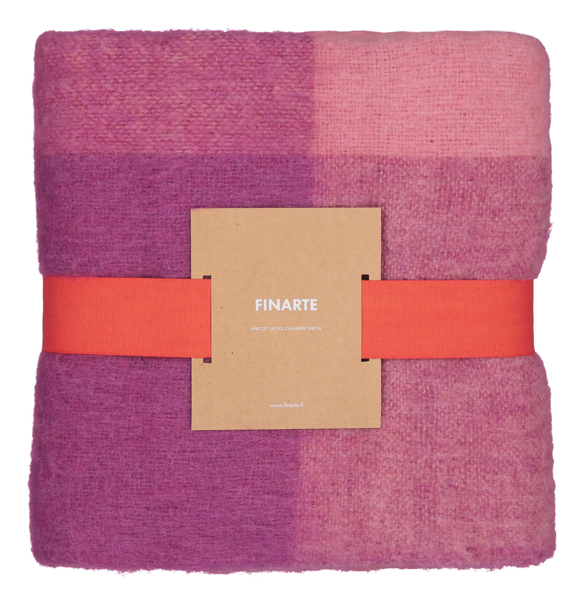 Finarte Apricot throw, 130 x 170 cm | Finnish Design Shop