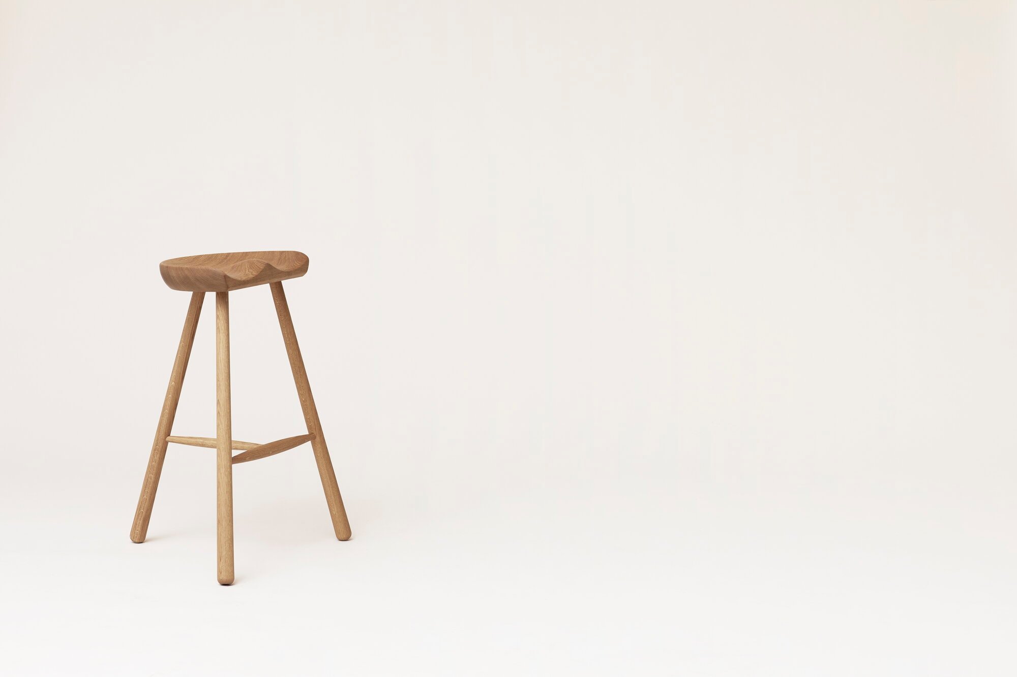Form & Refine Shoemaker Chair No. 68 bar stool, white oiled oak ...