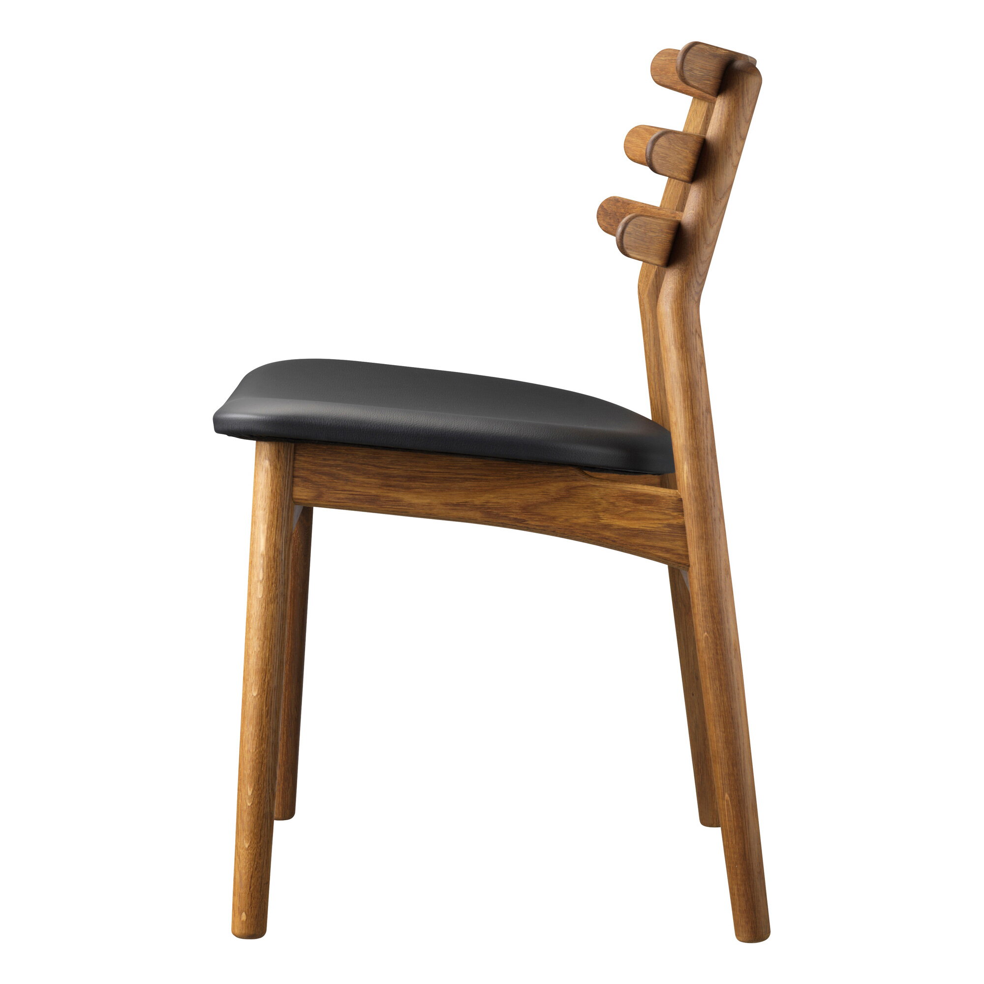 FDB Møbler J48 tuoli, savutammi - musta nahka | Finnish Design Shop