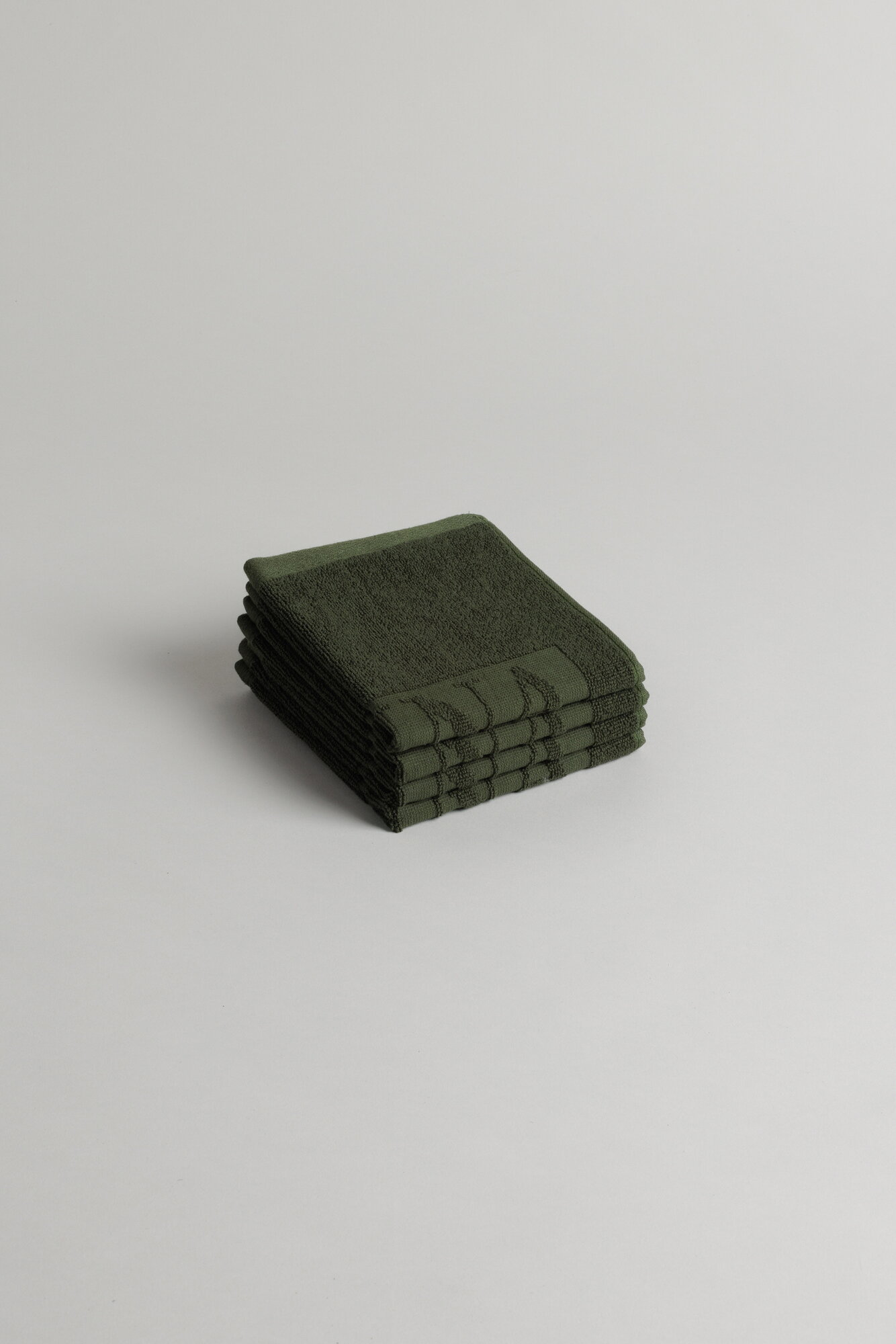 Baina Face cloth Agnes, 30 x 30 cm, moss | Finnish Design Shop