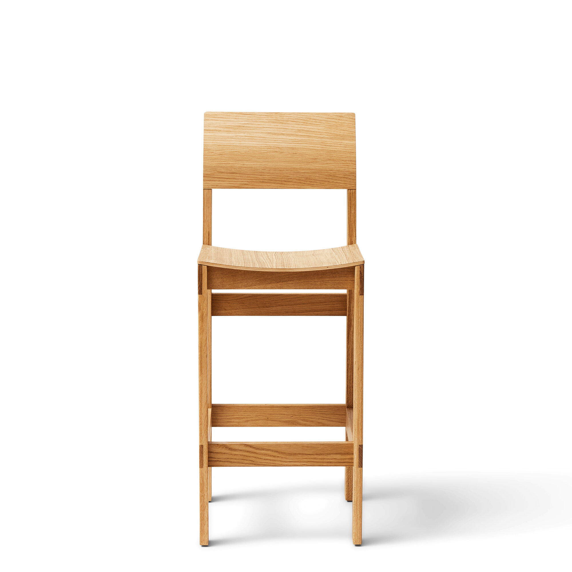 Form & Refine Sonder bar chair, 65 cm, oiled oak | Finnish Design Shop