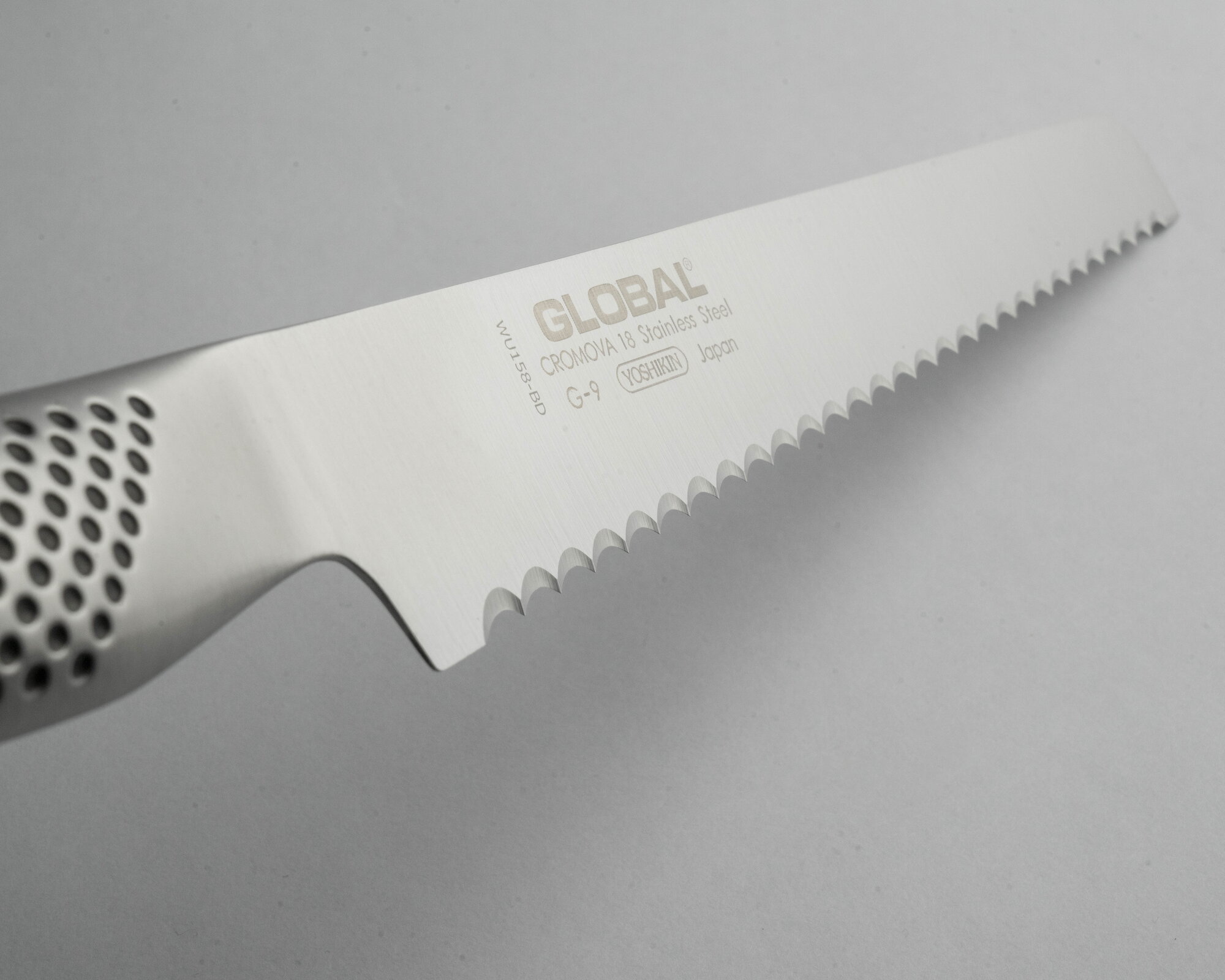 Global G-9 leipäveitsi, 22 cm | Finnish Design Shop