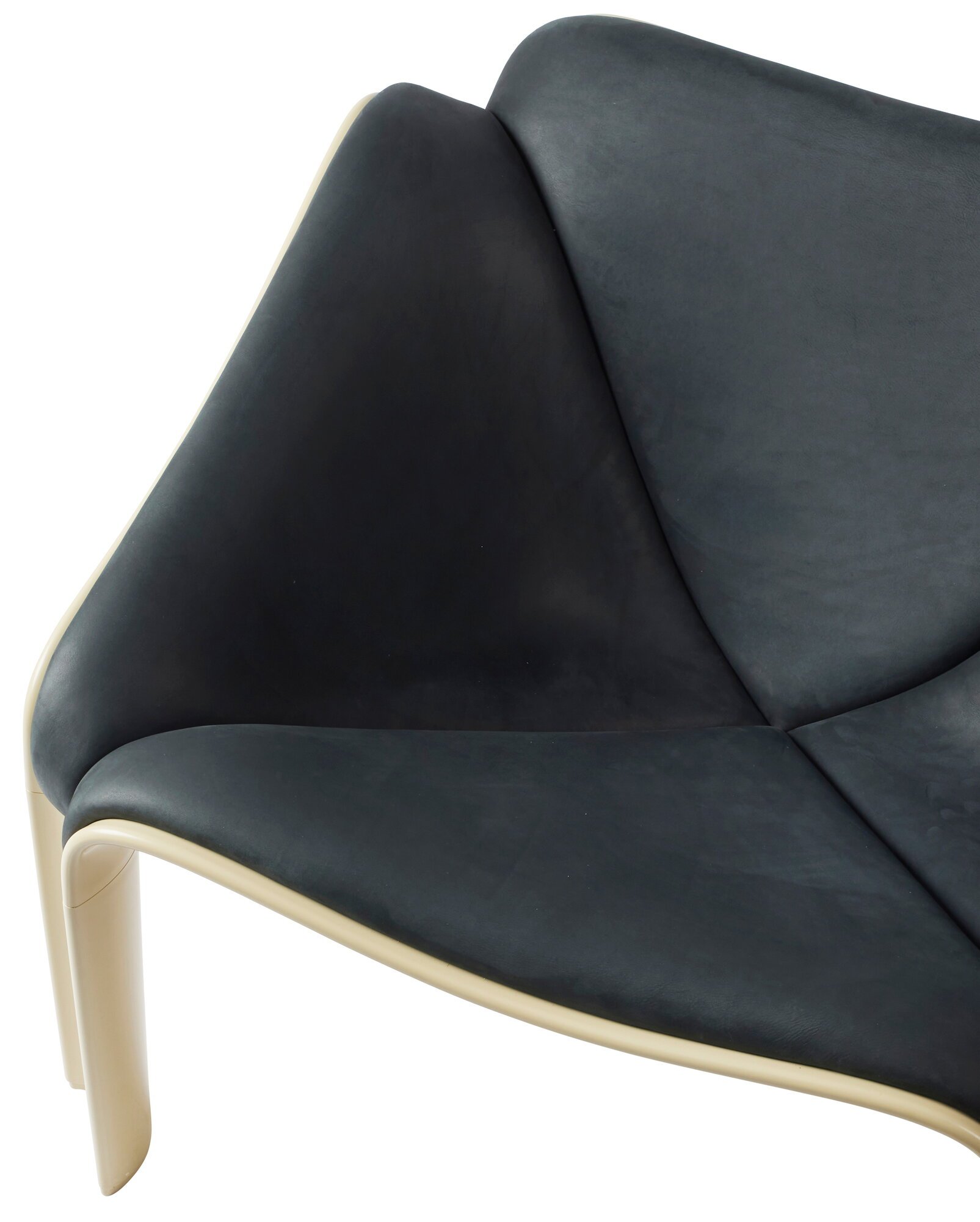 GUBI F300 lounge chair, pastel green - Dunes black leather | Finnish ...