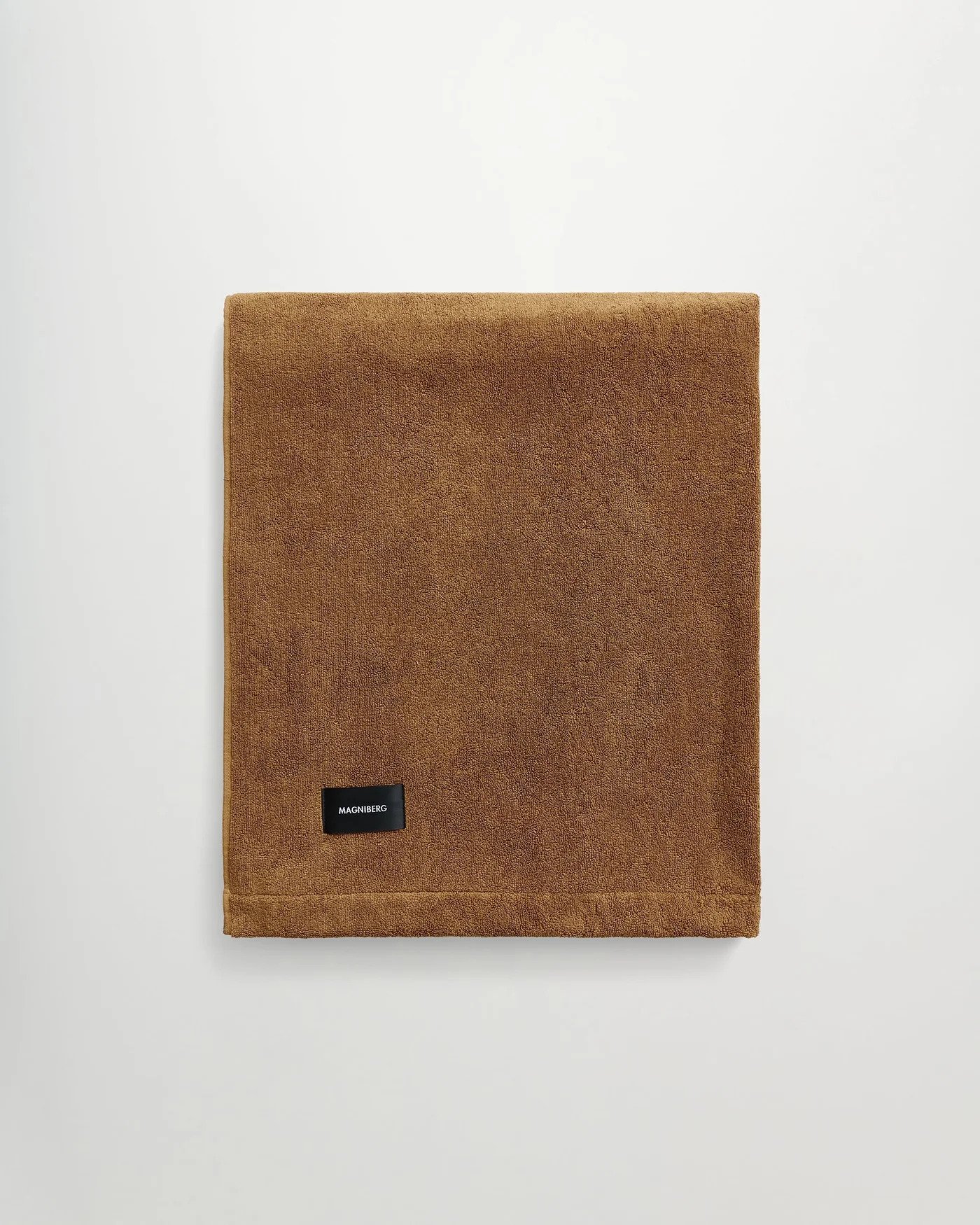Magniberg Gelato bath sheet, 100 x 180 cm, nocciola beige | Finnish ...