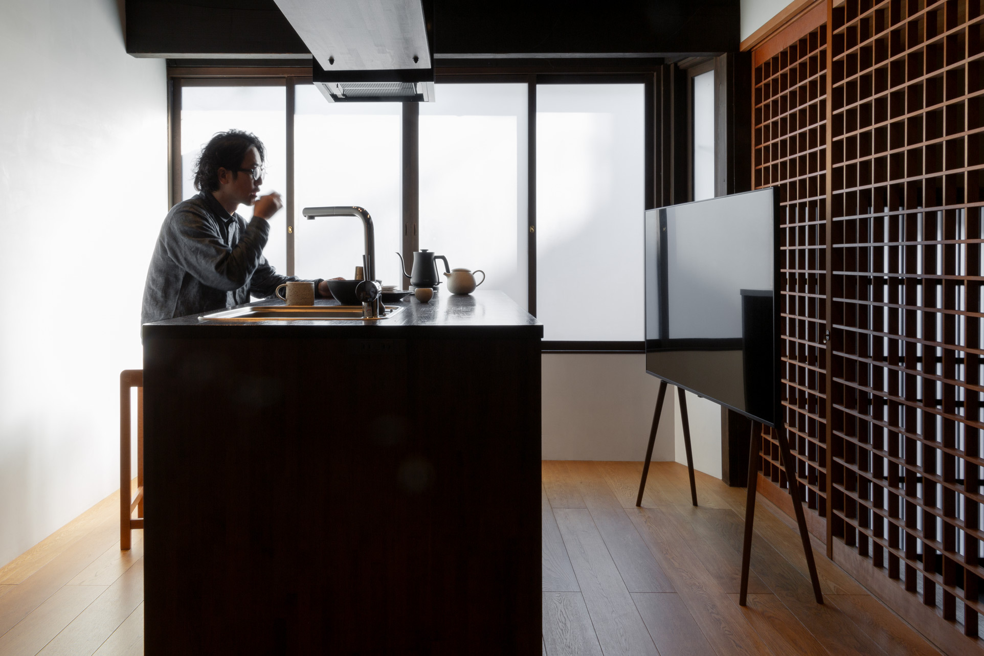 JALG TV stand, 42''-55'', walnut | Finnish Design Shop