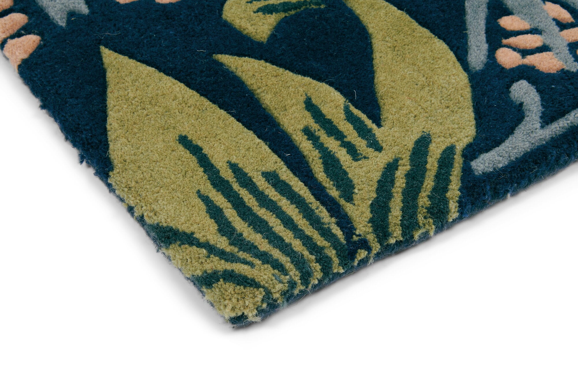 Morris & Co. Strawberry Thief rug, indigo | Finnish Design Shop