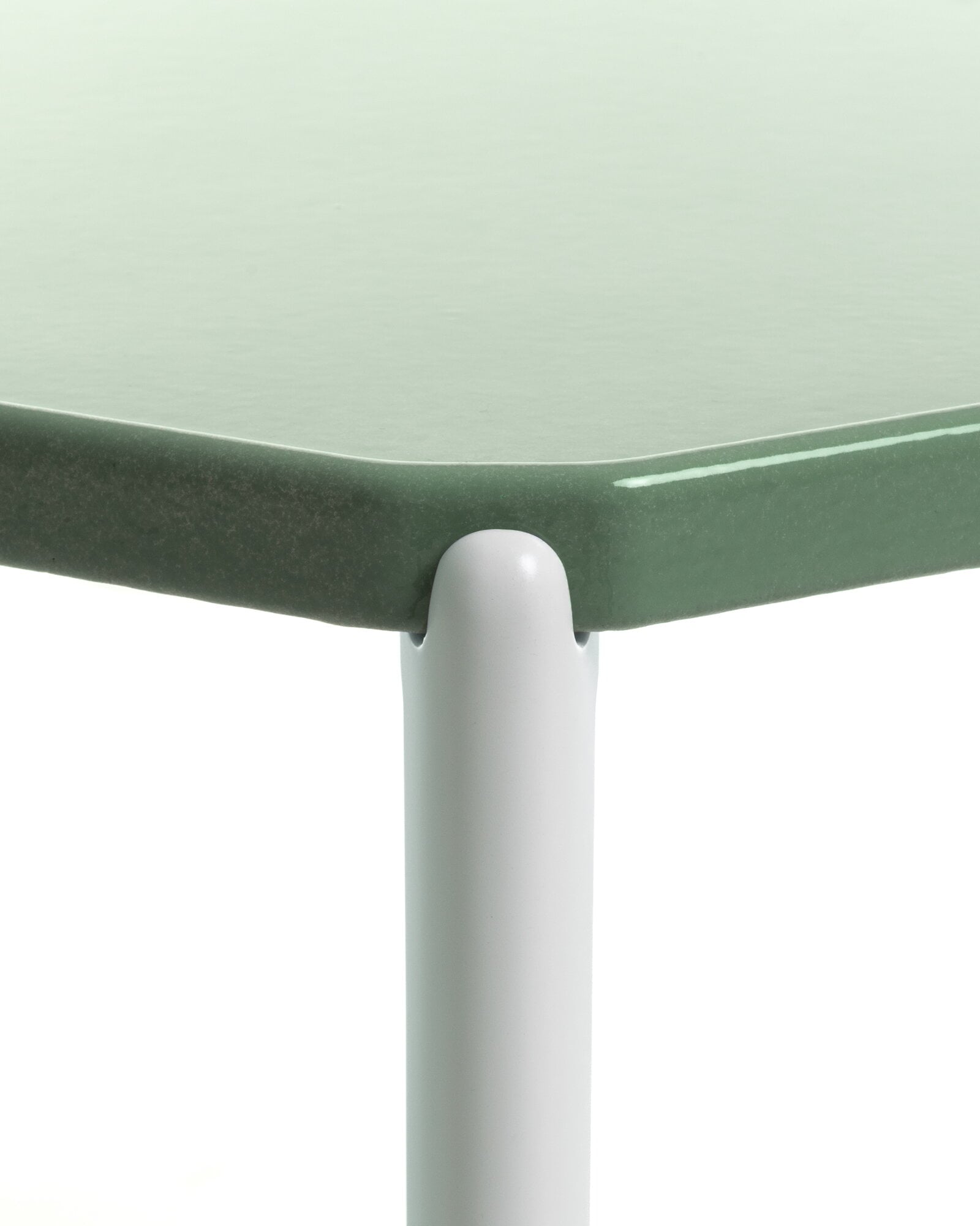 Magis Tambour low table, 73 cm, white - green | Finnish Design Shop