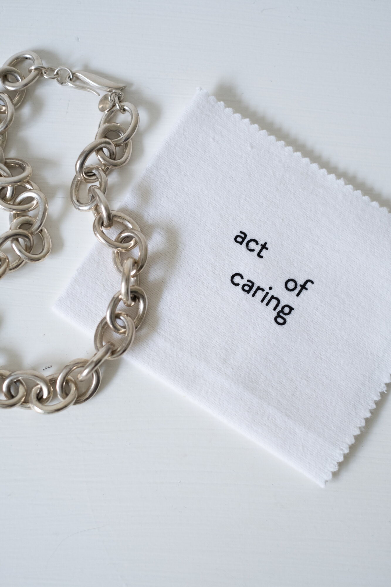 Act of Caring Reviving Silver-Metal polish cloth | Finnish Design Shop