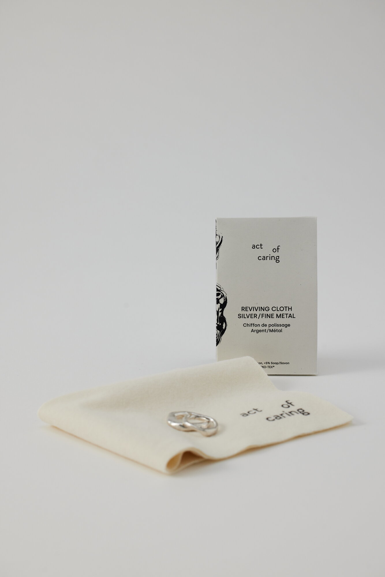 Act of Caring Reviving Silver-Metal polish cloth | Finnish Design Shop