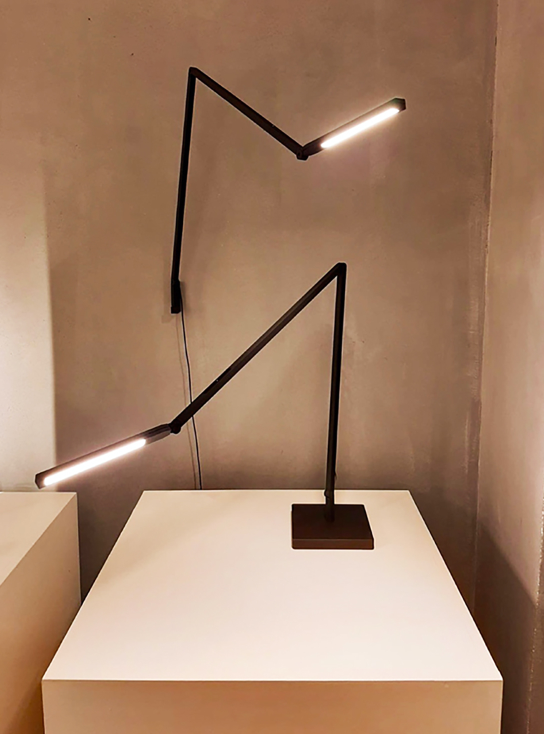 Nemo Lighting Untitled Linear table lamp with table base | Finnish ...