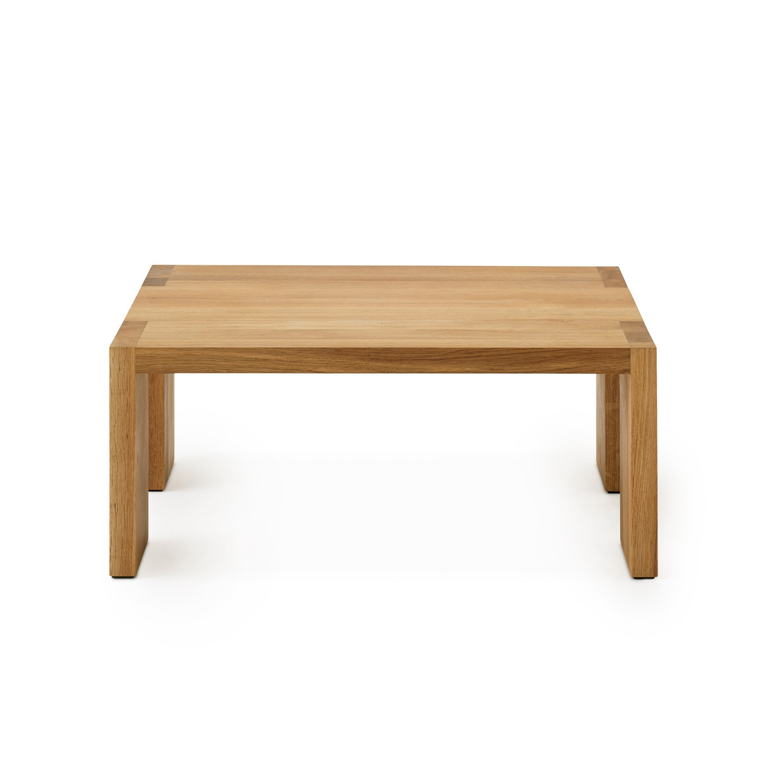 New Works Table d'appoint Tenon, grand modèle, chêne | Finnish Design Shop