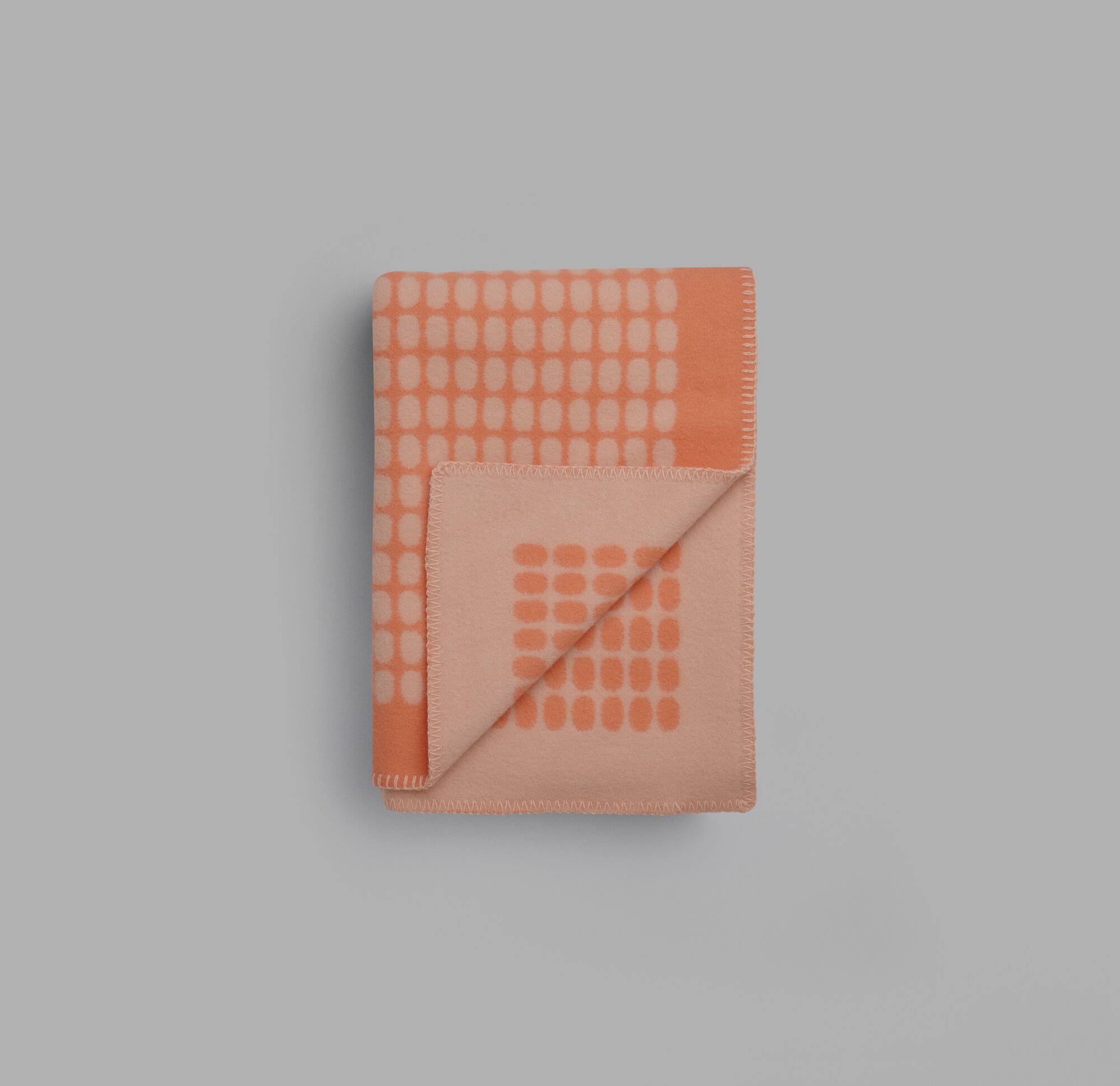 Røros Tweed Palette throw, 135 x 200 cm, coral | Finnish Design Shop