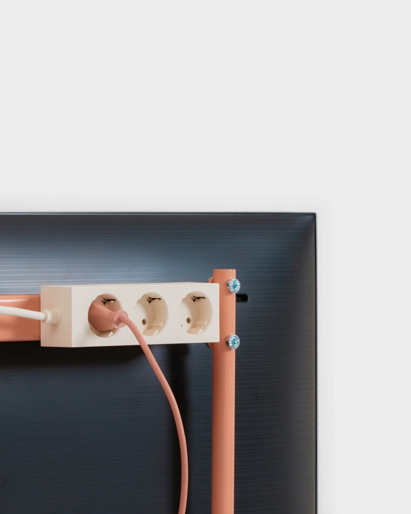 Pedestal Power Bar power strip, pearl | Finnish Design Shop