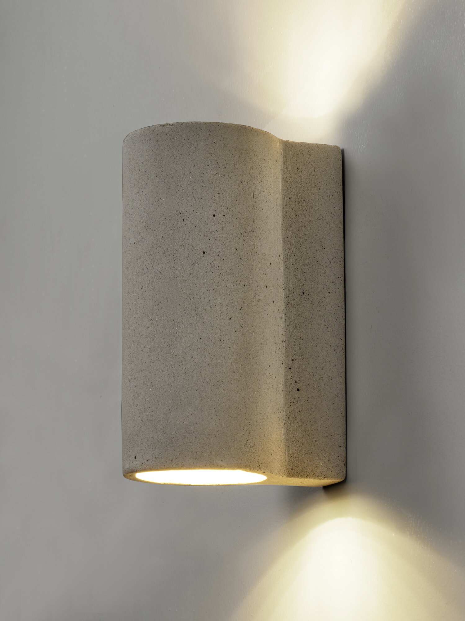 Serax Primary Shape °3 wall lamp, concrete | Finnish Design Shop UK