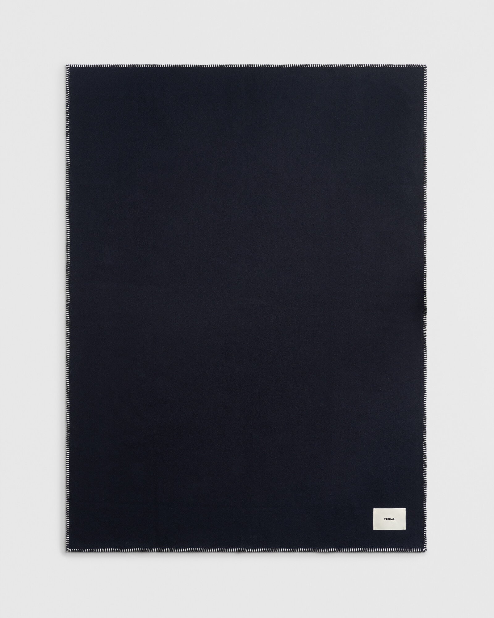 Tekla Couverture en laine d'agneau, 130 x 180 cm, bleu crépuscule ...