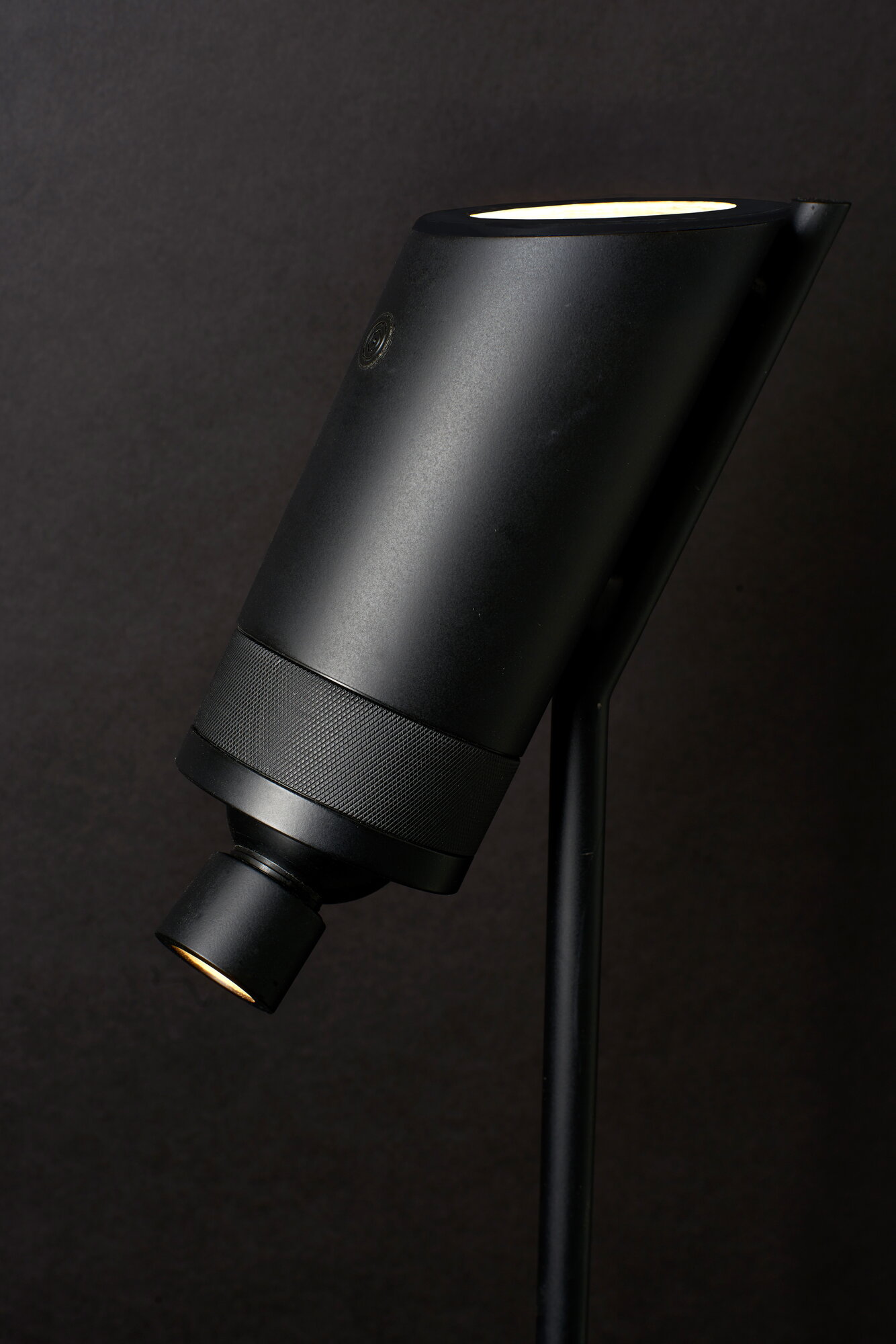 DCWéditions Vision 20/20 lattiavalaisin, musta | Finnish Design Shop