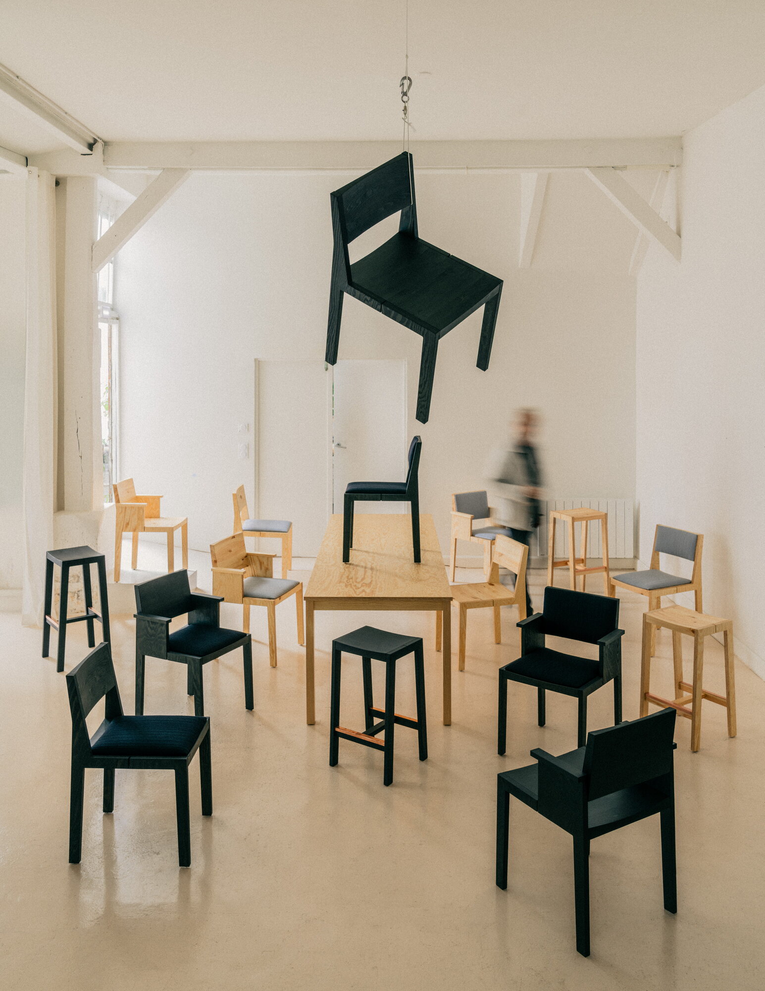 Vaarnii 016 Maasto dining armchair, pine | Finnish Design Shop