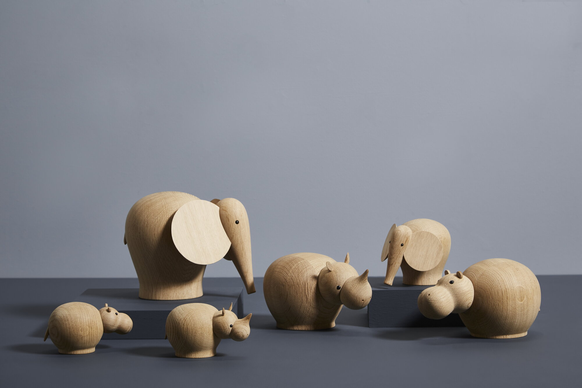 Woud Hibo Hippopotamus figurine, small, oak | Finnish Design Shop