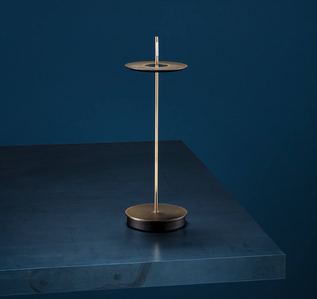 Catellani & Smith Giulietta BE portable table lamp, brass | Finnish ...