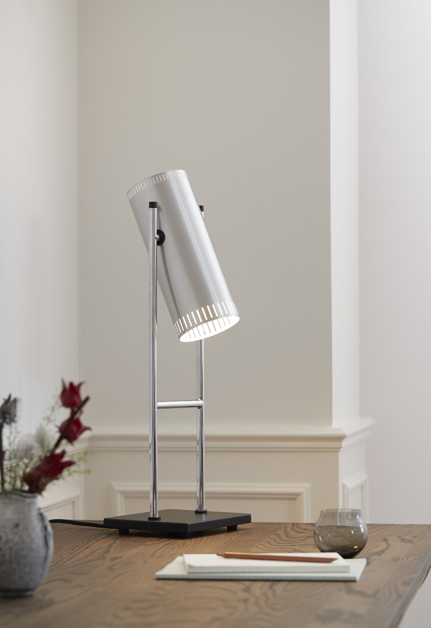 Warm Nordic Trombone table lamp, aluminium | Finnish Design Shop