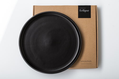 Vaidava Ceramics Eclipse dinner plate 29 cm, black | Finnish Design Shop