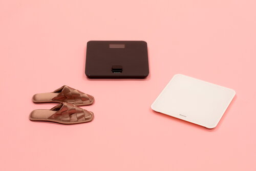 Brabantia ReNew battery free bathroom scale, dark grey | Finnish Design ...