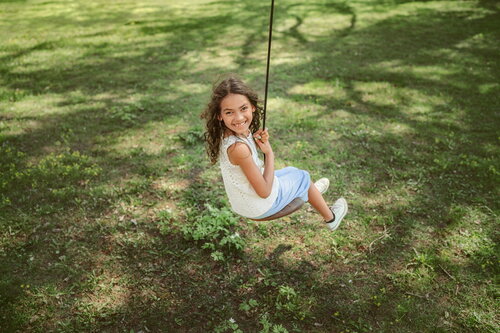 Lillagunga Disco Outdoor swing, walnut - black | Finnish Design Shop