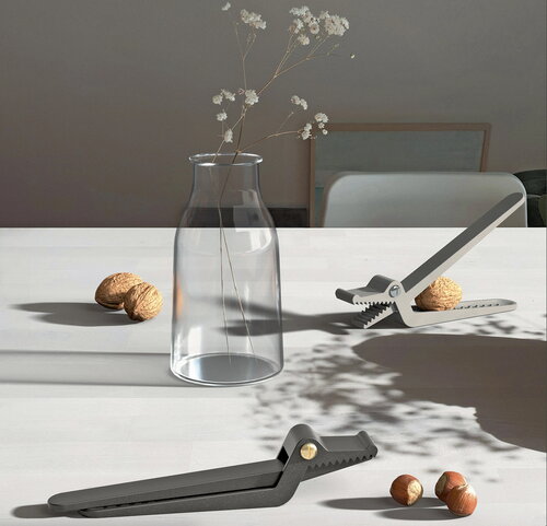 Alessi Sweetheart Nussknacker, Aluminium | Finnish Design Shop