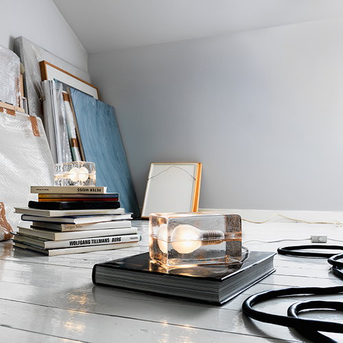 Design House Stockholm Block valaisin, musta johto | Finnish Design Shop