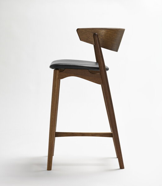 Sibast No 7 bar stool, 65 cm, smoked oak - black leather | Finnish ...