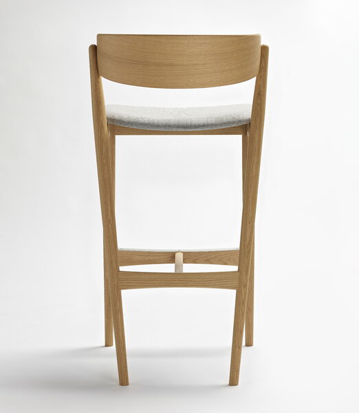 Sibast No 7 bar stool, 75 cm, white lacquered oak - grey Remix 123 ...