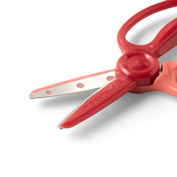 Fiskars Training scissors, red | Finnish Design Shop