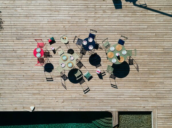 Fermob Bistro table, 117 cm, cactus | Finnish Design Shop