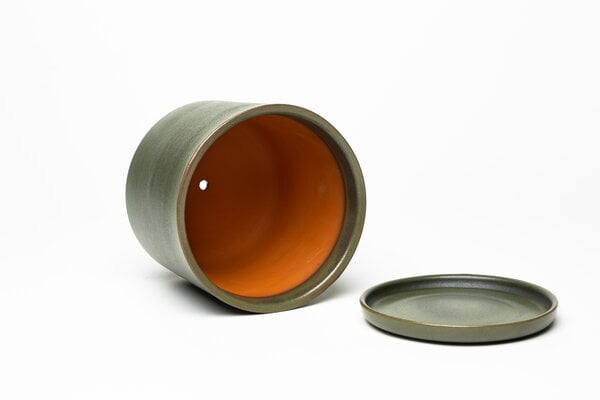 Vaidava Ceramics Moss flower pot with saucer, M, moss green | Finnish ...