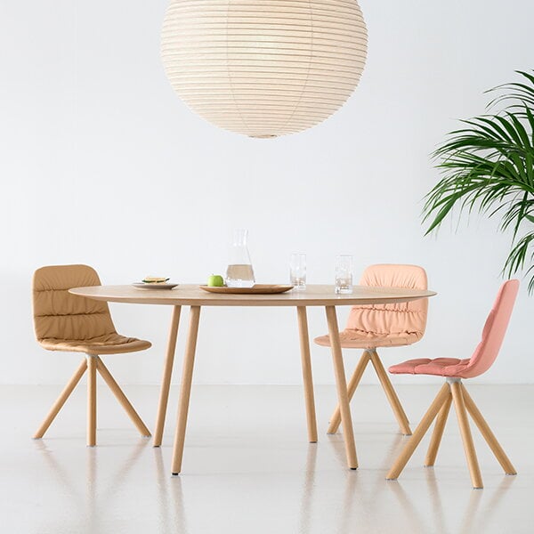 Viccarbe Maarten table, 120 cm, oval, matt oak | Finnish Design Shop