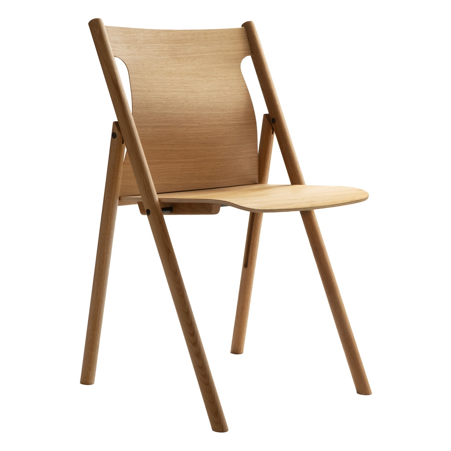 Nikari Faneeri folding chair, lacquered oak | Finnish Design Shop