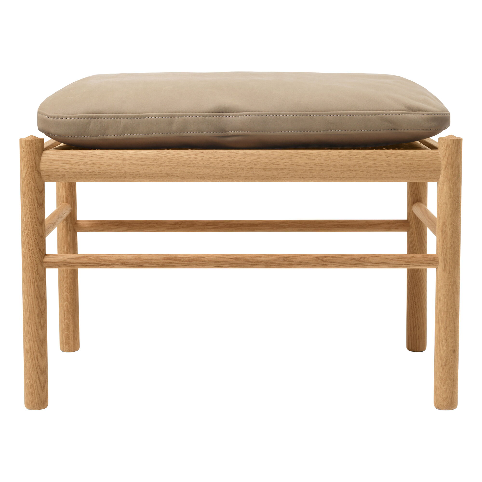 Carl Hansen & Søn OW149F Colonial footstool, oiled oak - Terra leather ...