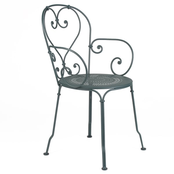 Fermob 1900 armchair, cedar green | Pre-used design | Franckly